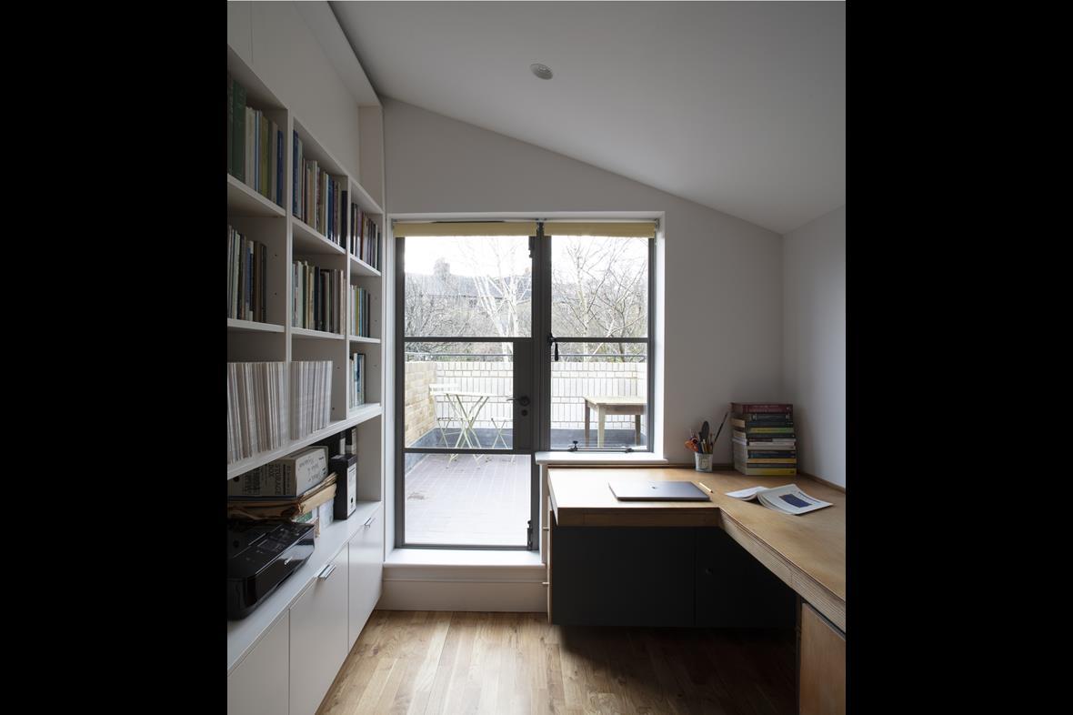 Building study: House in Leconfield Road by vPPR | Building Study ...